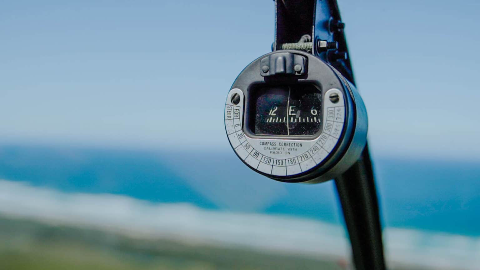 How to Become a Helicopter Pilot in Australia (Step-by-Step Guide) - V2 ...